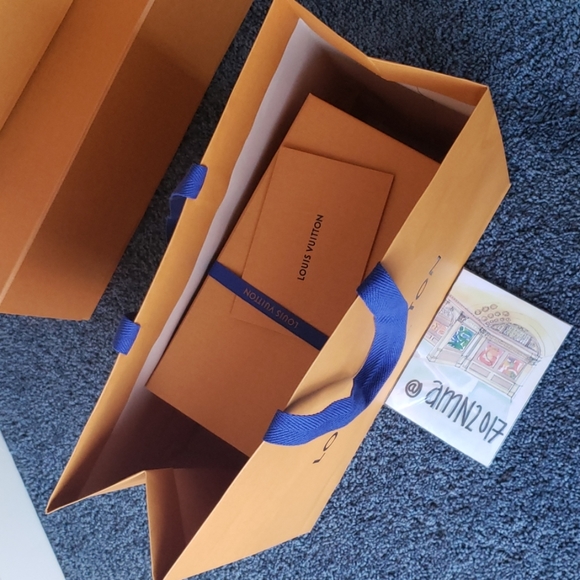 Louis Vuitton | Bags | Louis Vuitton Gift Box And Lv Shopping Bag ...